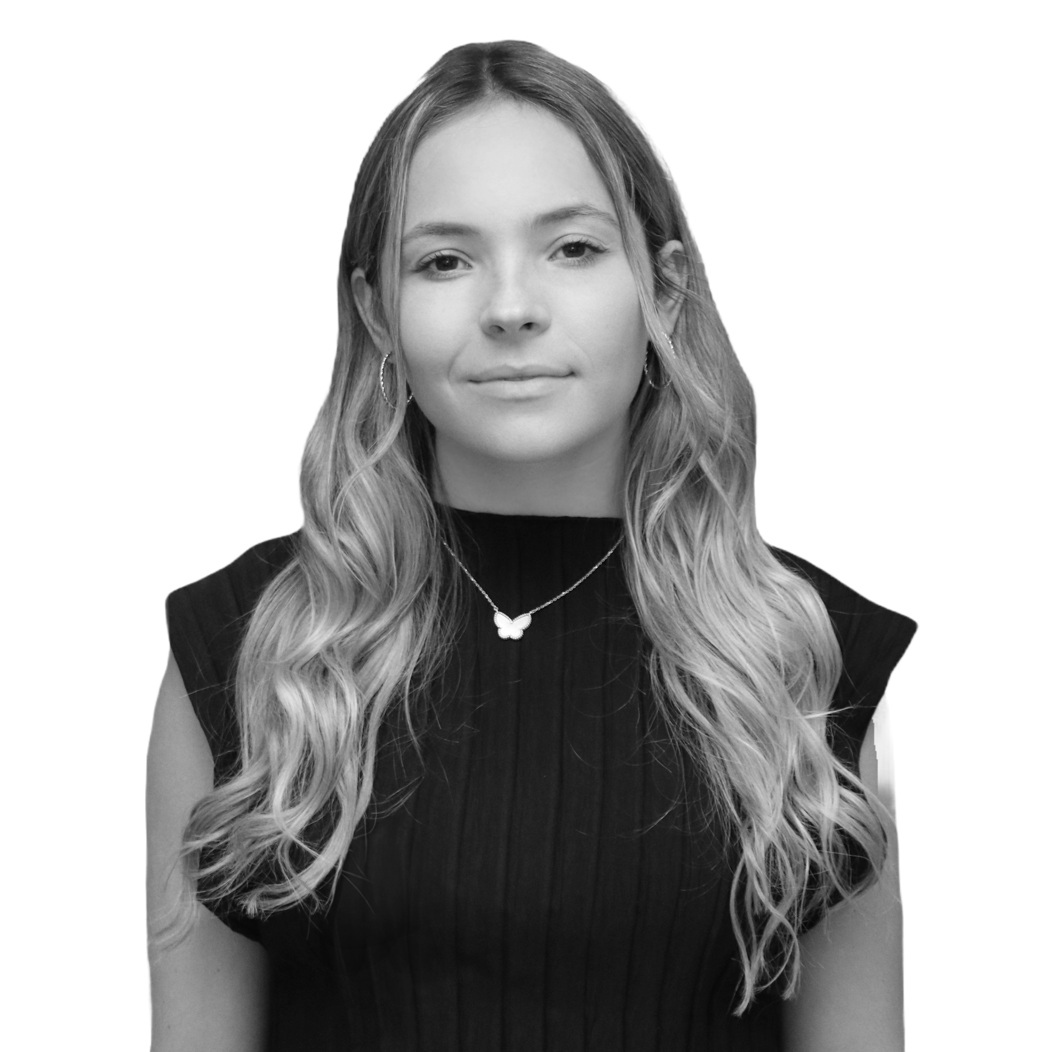 Julia Singer | Newmark